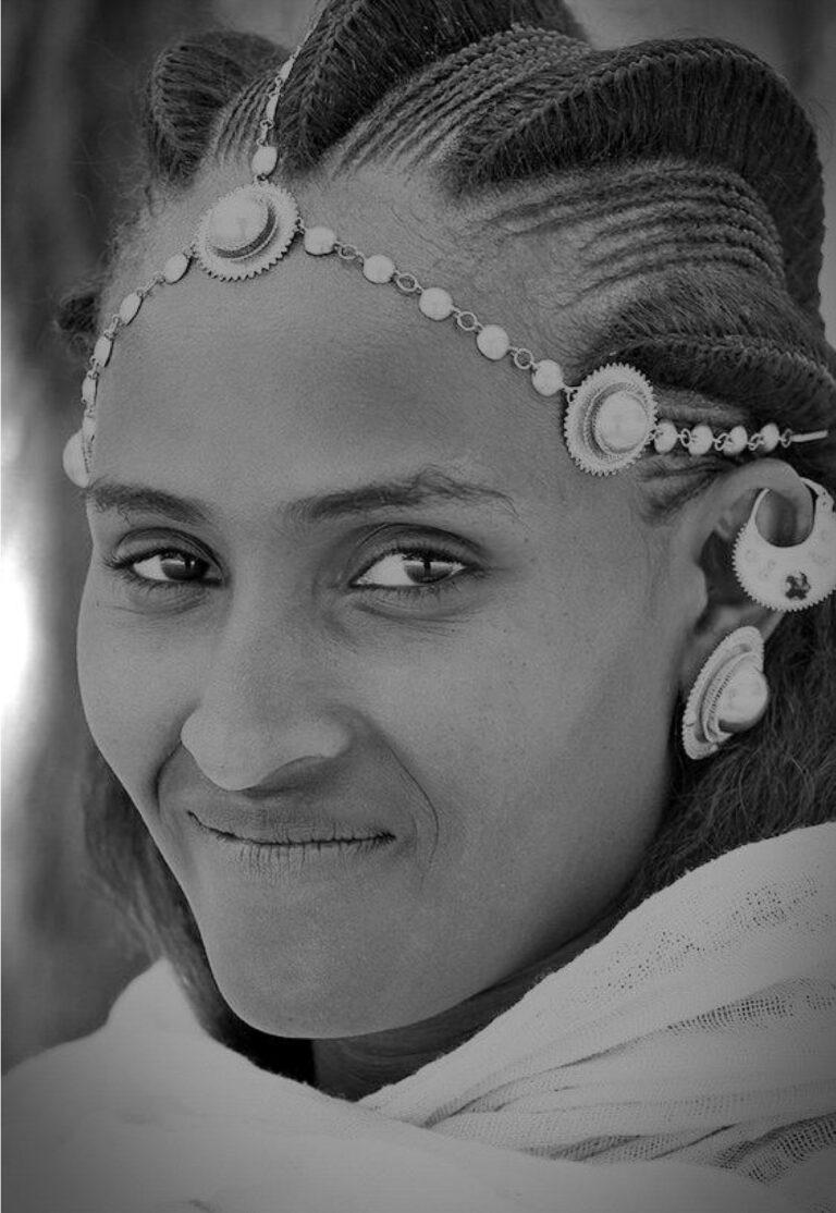 African women's hairstyles played significant role in the Ancient ...